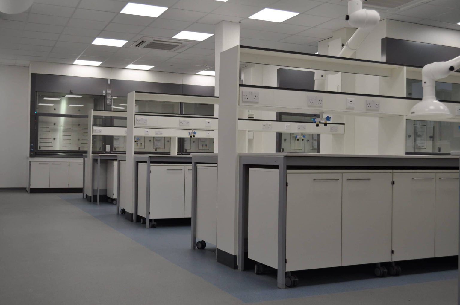 Renovating Your Commercial Laboratory Space? Here are Some Tips ...